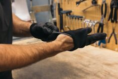 Eczéma des mains : comment le prévenir - Tout-roule